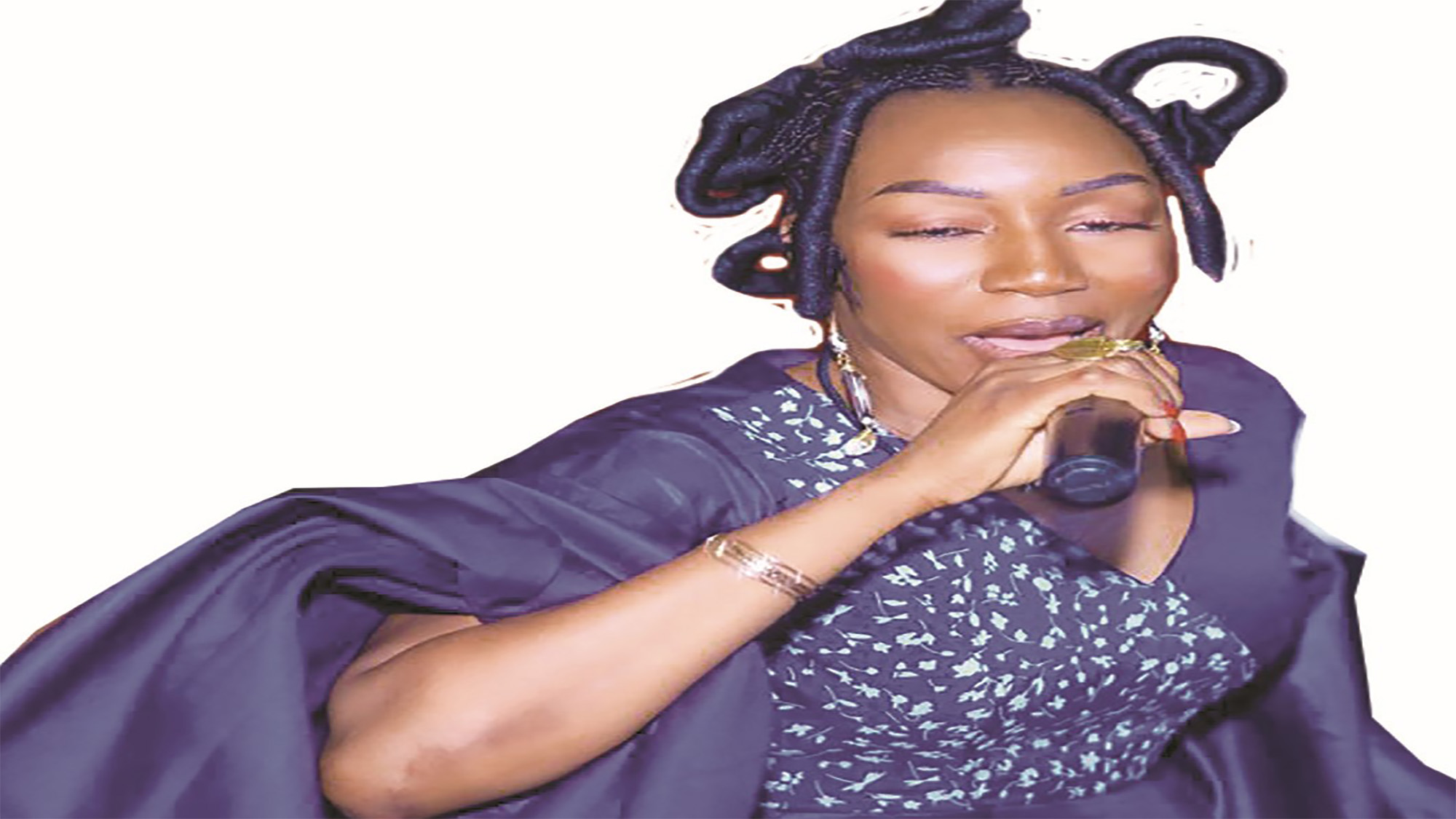 SALIMATA KIENOU, ARTISTE-MUSICIENNE-CHANTEUSE ET PROFESSEUR DE DANSE ...